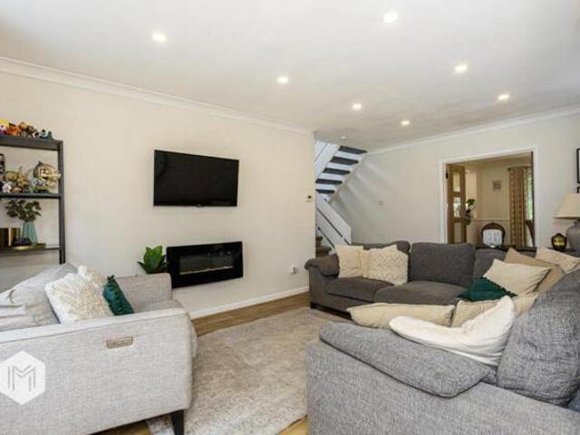 For Sale 4 Bedroom House Bolton Bolton DLS98834837