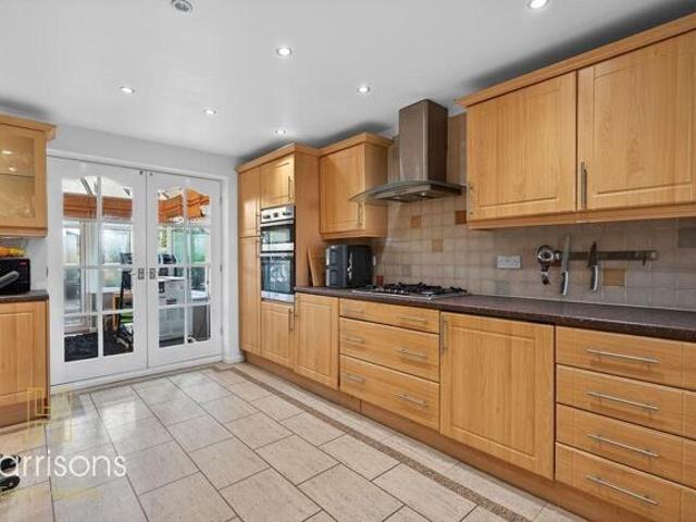 For Sale 4 Bedroom House Bolton Bolton DLS100917559