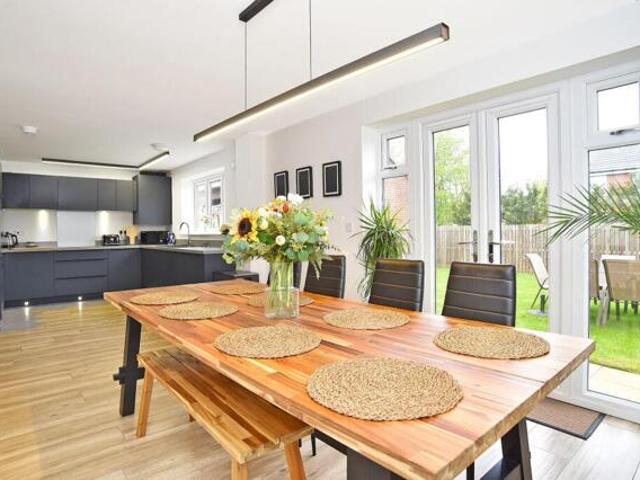 For Sale 4 Bedroom House Boroughbridge North Yorkshire DS101677836