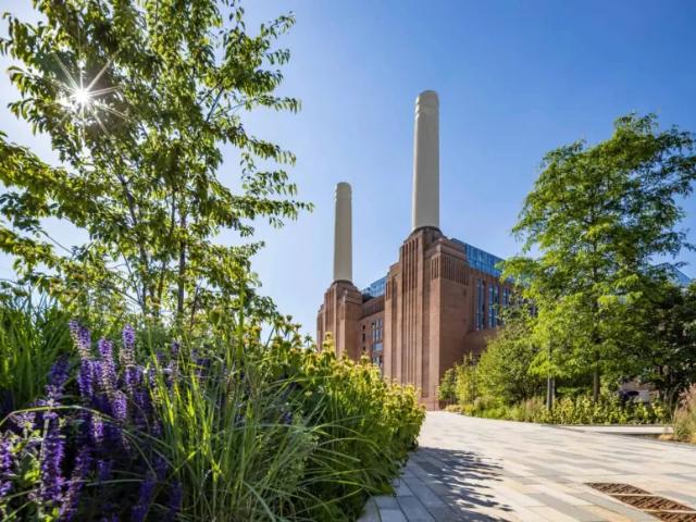 For Sale 4 Bedroom House Battersea London DLS102596462
