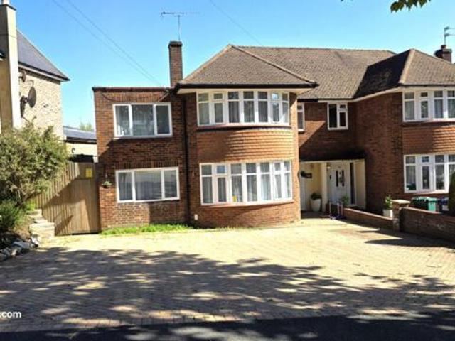 For Sale 4 Bedroom House Barnet Great London DLS100224204