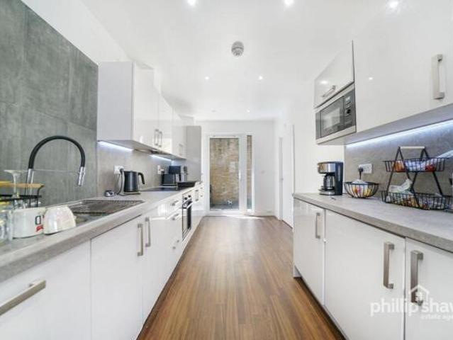 For Sale 4 Bedroom House Barnet Greater London DLS100786644