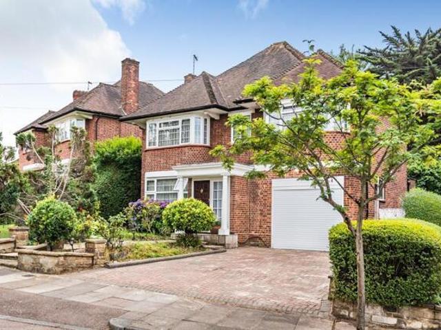 For Sale 4 Bedroom House Barnet Greater London DS98766062
