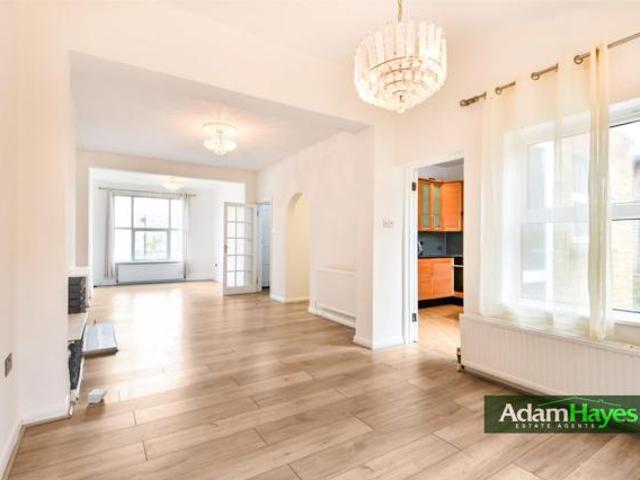 For Sale 4 Bedroom House Barnet Greater London DS98800866