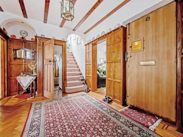 For Sale 4 Bedroom House Barnet Greater London DS98801027