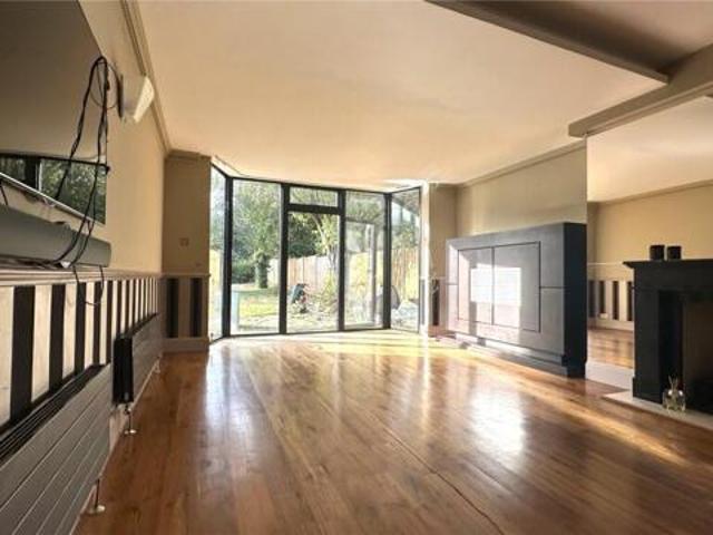 For Sale 4 Bedroom House Barnet Greater London DS99735753