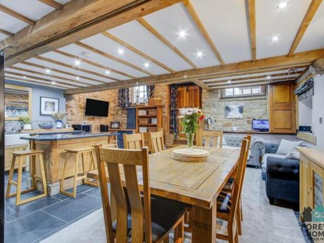 For Sale 4 Bedroom House Barnsley Barnsley DS100825057
