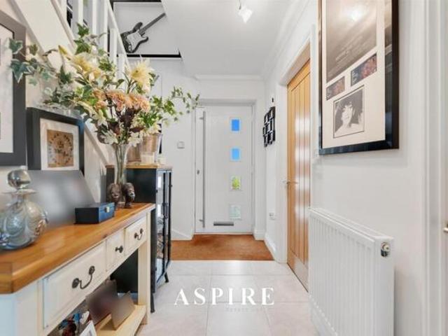 For Sale 4 Bedroom House Basildon Essex DLS101996259
