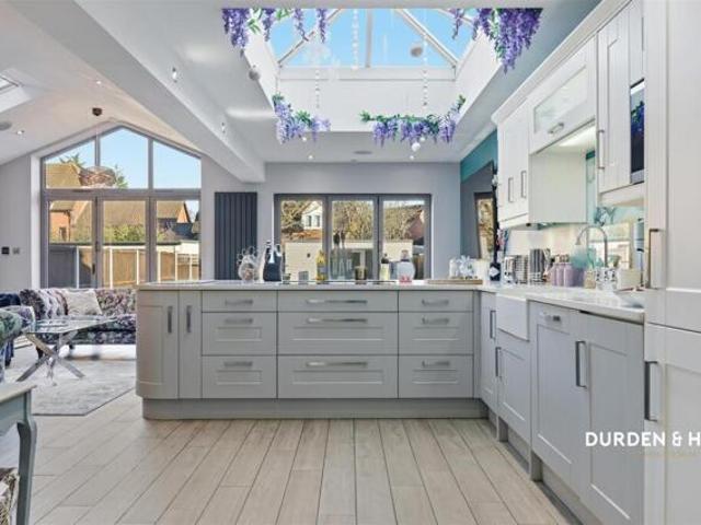 For Sale 4 Bedroom House Basildon Essex DLS99236933