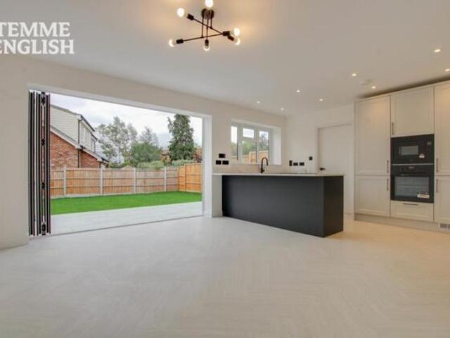 For Sale 4 Bedroom House Basildon Essex DS100097043