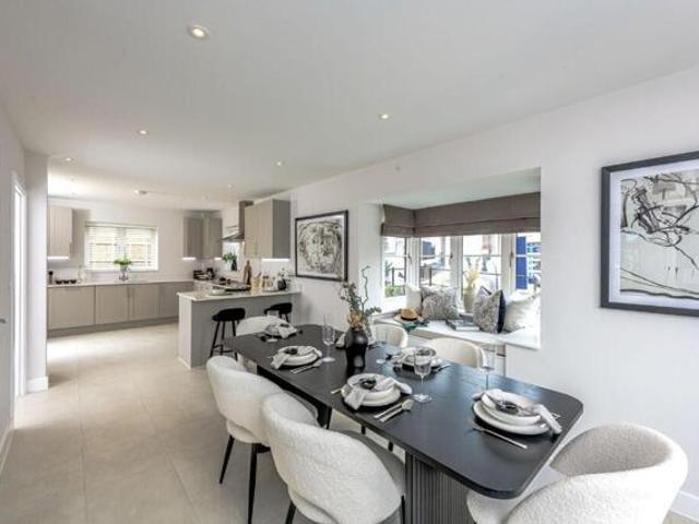 For Sale 4 Bedroom House Bedford Bedford DLS101796840