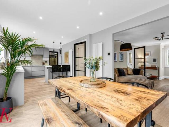For Sale 4 Bedroom House Bishop's Stortford Essex DLS99986245