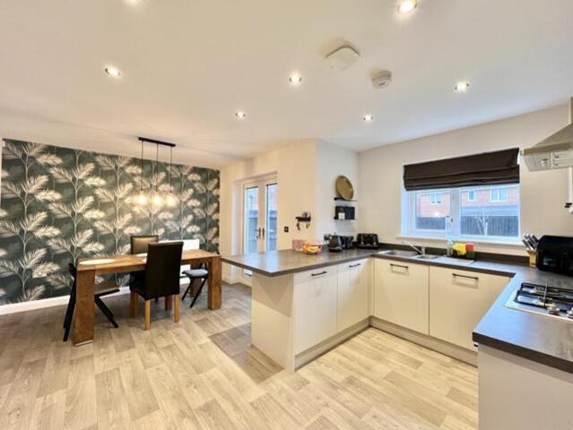 For Sale 4 Bedroom House Blackpool Blackpool DLS100456335