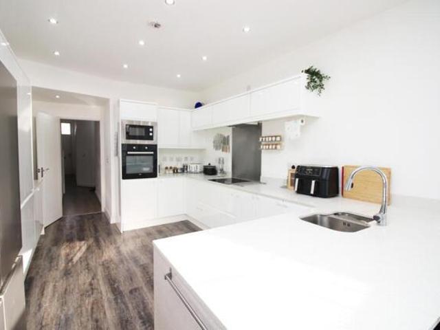 For Sale 4 Bedroom House Blackpool Blackpool DLS100825015