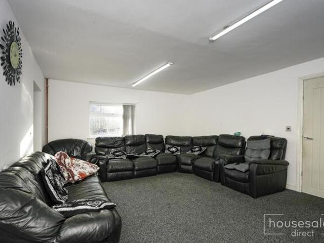 For Sale 4 Bedroom House Bradford Bradford DS99161952