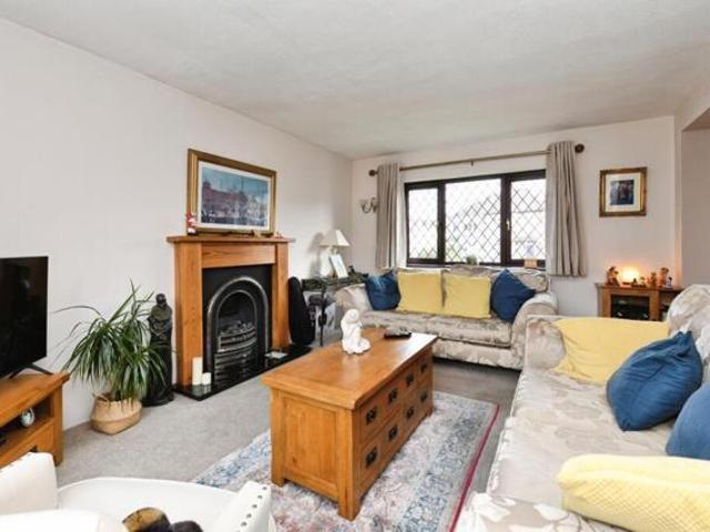 For Sale 4 Bedroom House Brentwood Essex DLS101674763