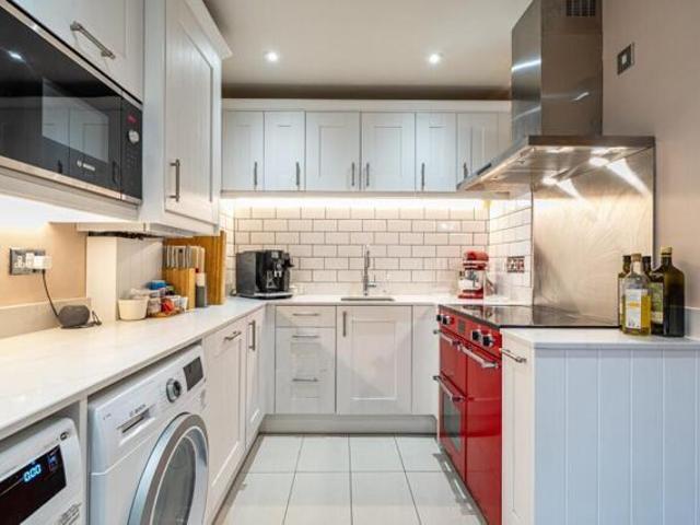 For Sale 4 Bedroom House Bromley Greater London DLS100398685
