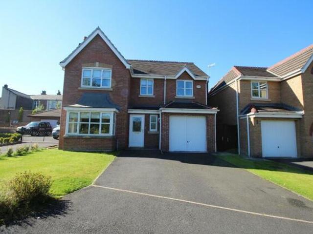 For Sale 4 Bedroom House Bury Bury DS98687554