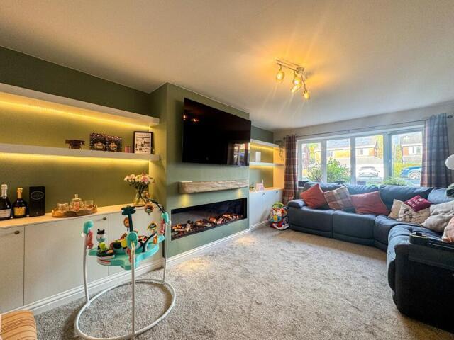 For Sale 4 Bedroom House Bury Bury DS98386851