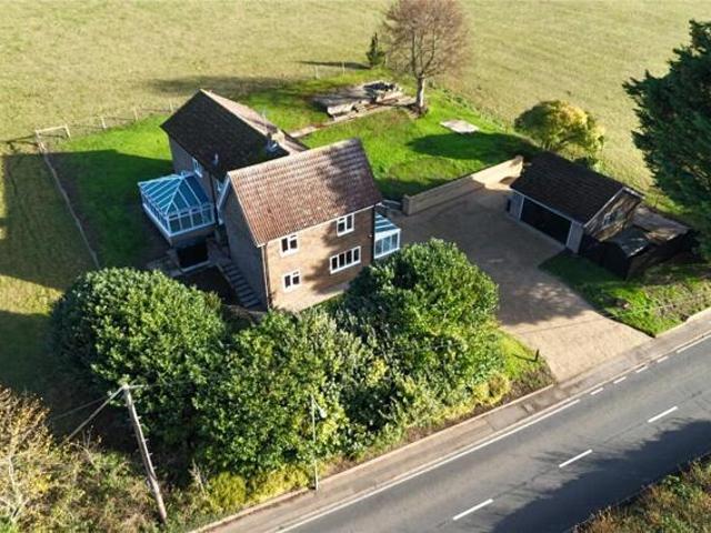 For Sale 4 Bedroom House Bury St. Edmunds Suffolk DLS101675334