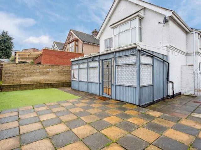 For Sale 4 Bedroom House Bushey Hertfordshire DS101676198