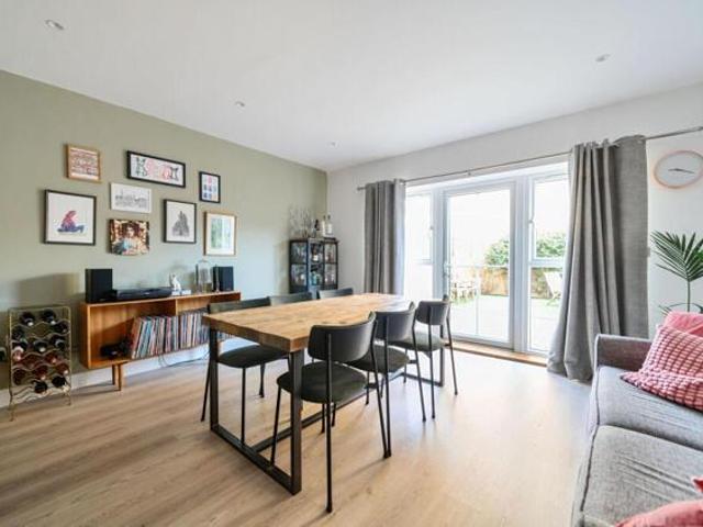 For Sale 4 Bedroom House Godalming Surrey DLS99345162