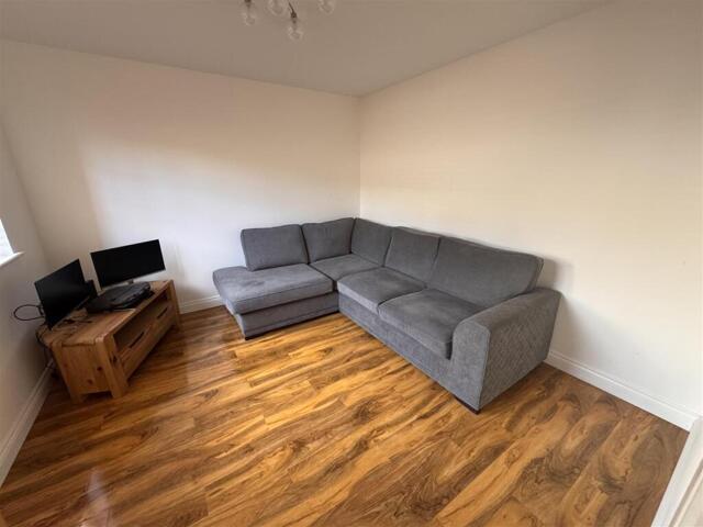 For Sale 4 Bedroom House Gorslas Gorslas DS100917497