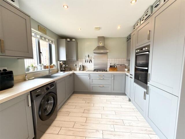 For Sale 4 Bedroom House Gateshead Gateshead DLS101025744