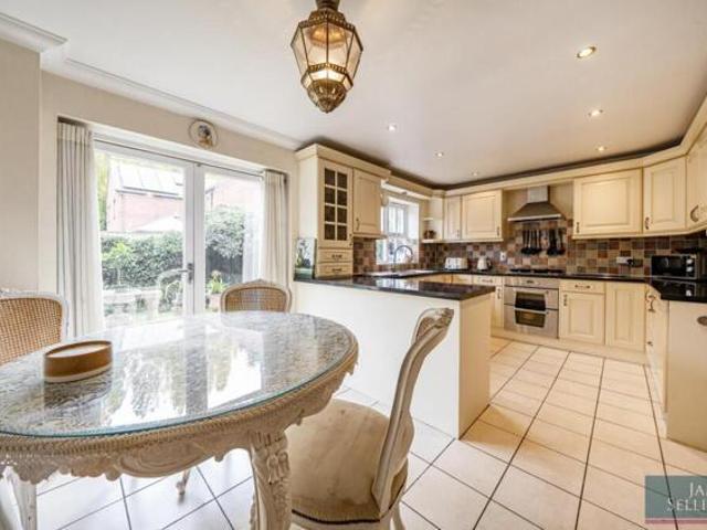For Sale 4 Bedroom House Great Glen Great Glen DS100855250