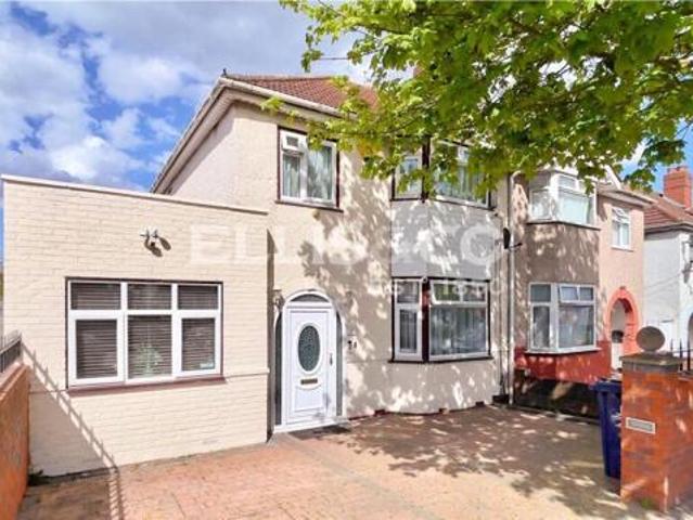 For Sale 4 Bedroom House Greenford Greater London DS101892034