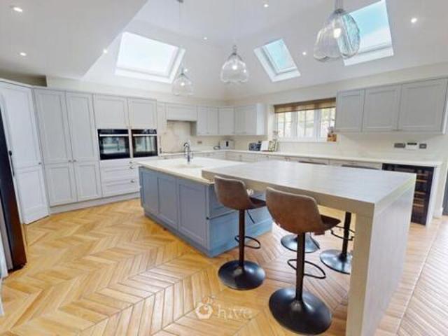 For Sale 4 Bedroom House Doncaster Doncaster DLS101955477