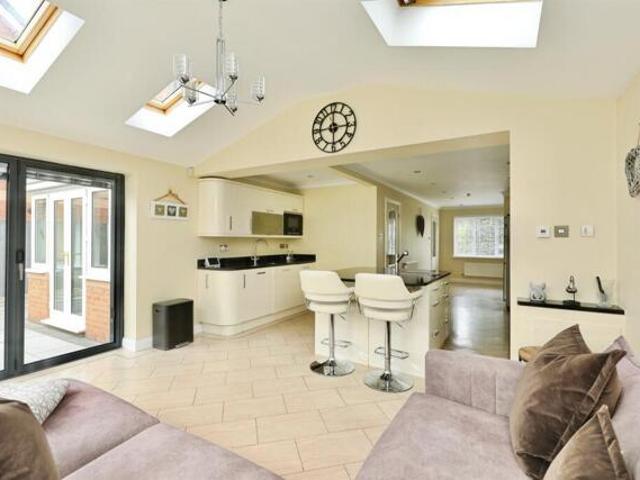 For Sale 4 Bedroom House Doncaster South Yorkshire DS99277956