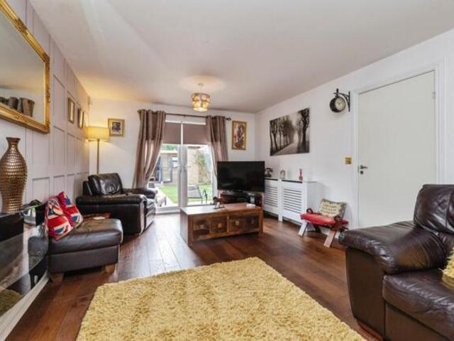 For Sale 4 Bedroom House Darlington Darlington DS98612571