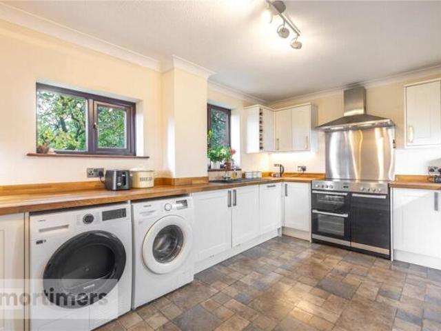 For Sale 4 Bedroom House Darwen Blackburn With Darwen DS98503893