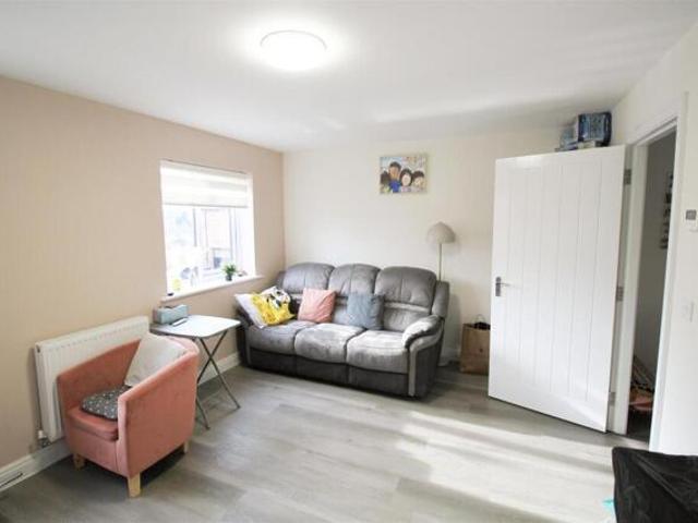 For Sale 4 Bedroom House Denton Greater Manchester DLS101025899
