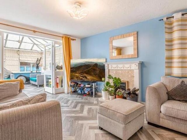 For Sale 4 Bedroom House Derby Derby DLS101678585