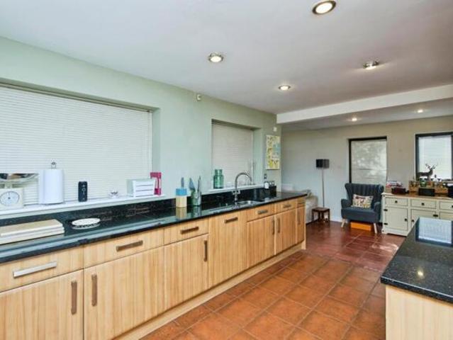For Sale 4 Bedroom House Derby Derby DS99608508