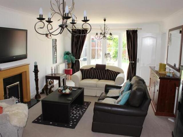 For Sale 4 Bedroom House Derby Derbyshire DLS99642109