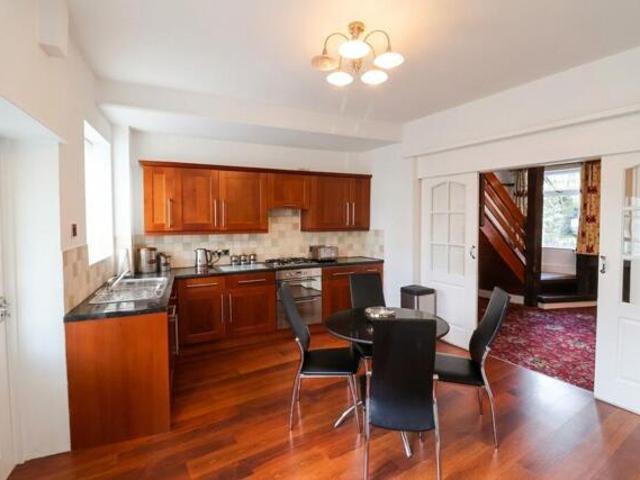 For Sale 4 Bedroom House Derbyshire Derbyshire DLS101168196