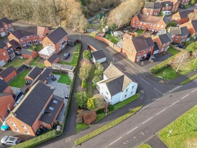 For Sale 4 Bedroom House Derbyshire Derbyshire DS100057996