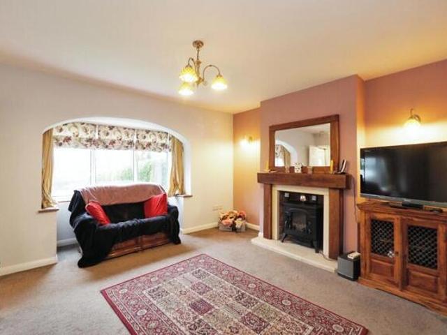 For Sale 4 Bedroom House Derbyshire Derbyshire DS101199924