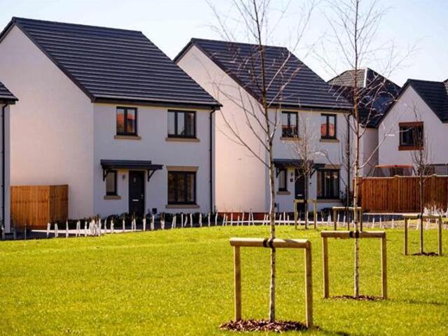 For Sale 4 Bedroom House Desborough Northamptonshire DLS100733565