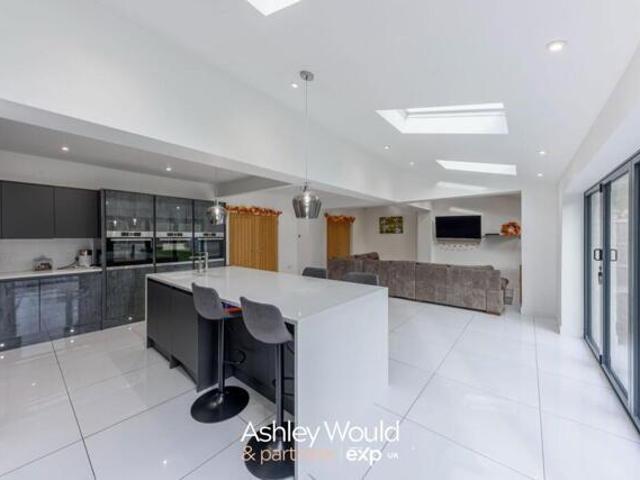 For Sale 4 Bedroom House Dudley Dudley DLS101678356