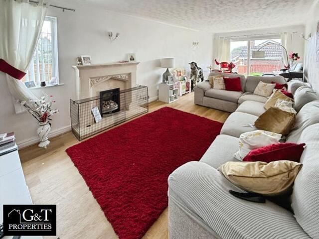 For Sale 4 Bedroom House Dudley West Midlands DS99608424