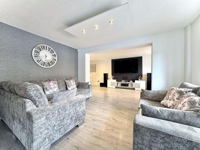 For Sale 4 Bedroom House Dudley Wolverhampton DS101892008