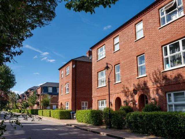 For Sale 4 Bedroom House Enfield London DS102596935