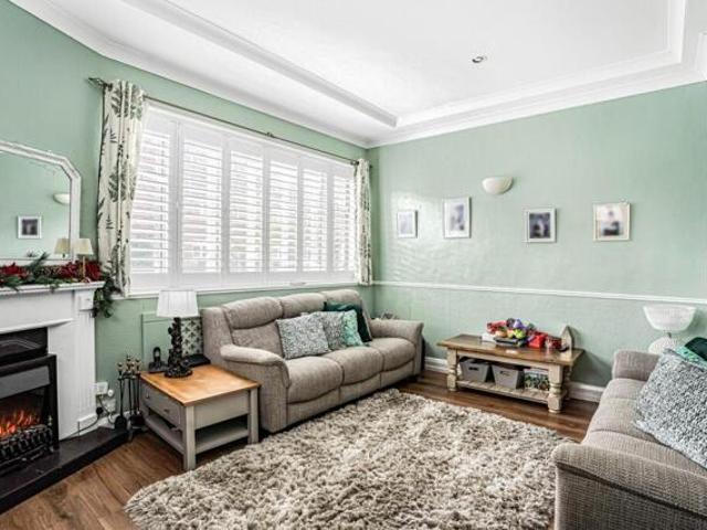For Sale 4 Bedroom House Ealing Greater London DLS101678239