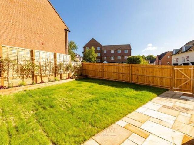 For Sale 4 Bedroom House East Grinstead West Sussex DLS99290147