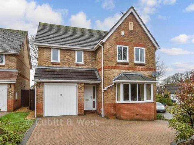 For Sale 4 Bedroom House East Grinstead West Sussex DS101231646