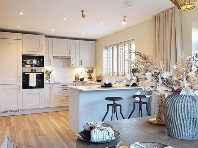 For Sale 4 Bedroom House East Sussex East Sussex DS101025243